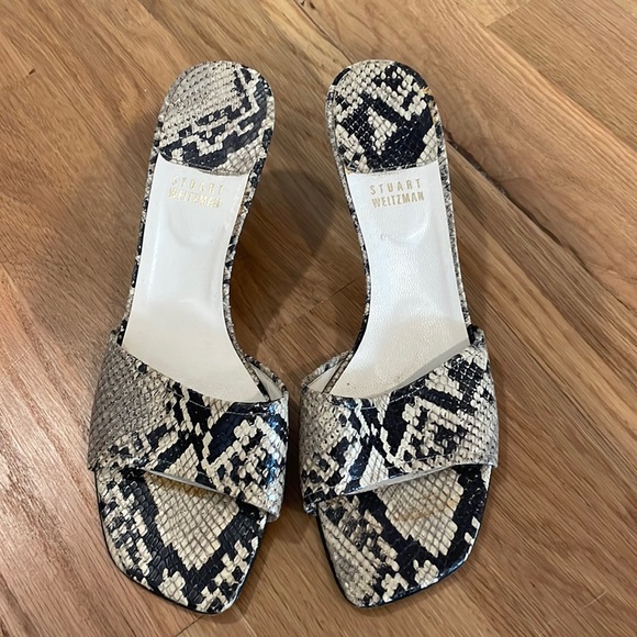 Stuart Weitzman | Shoes | Vintage Stuart Weitzman Kitten Heel | Poshmark